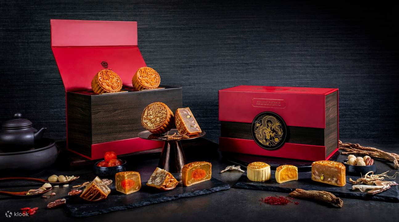 Mooncake Festival at Pagoda Chinese Restaurant in Bangkok - Klook ...